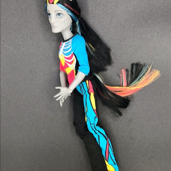 monster high | Toys | Monster High Neighthan Rot Doll | Poshmark